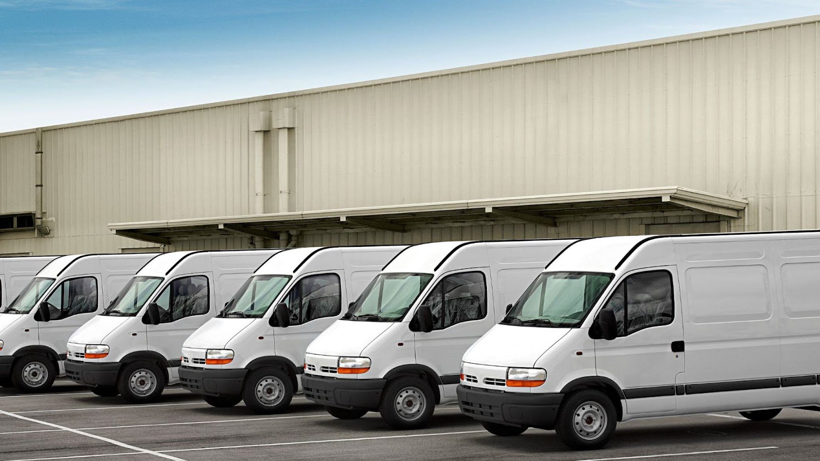 What to Consider When Buying a 2-Tonne Van in Melbourne
